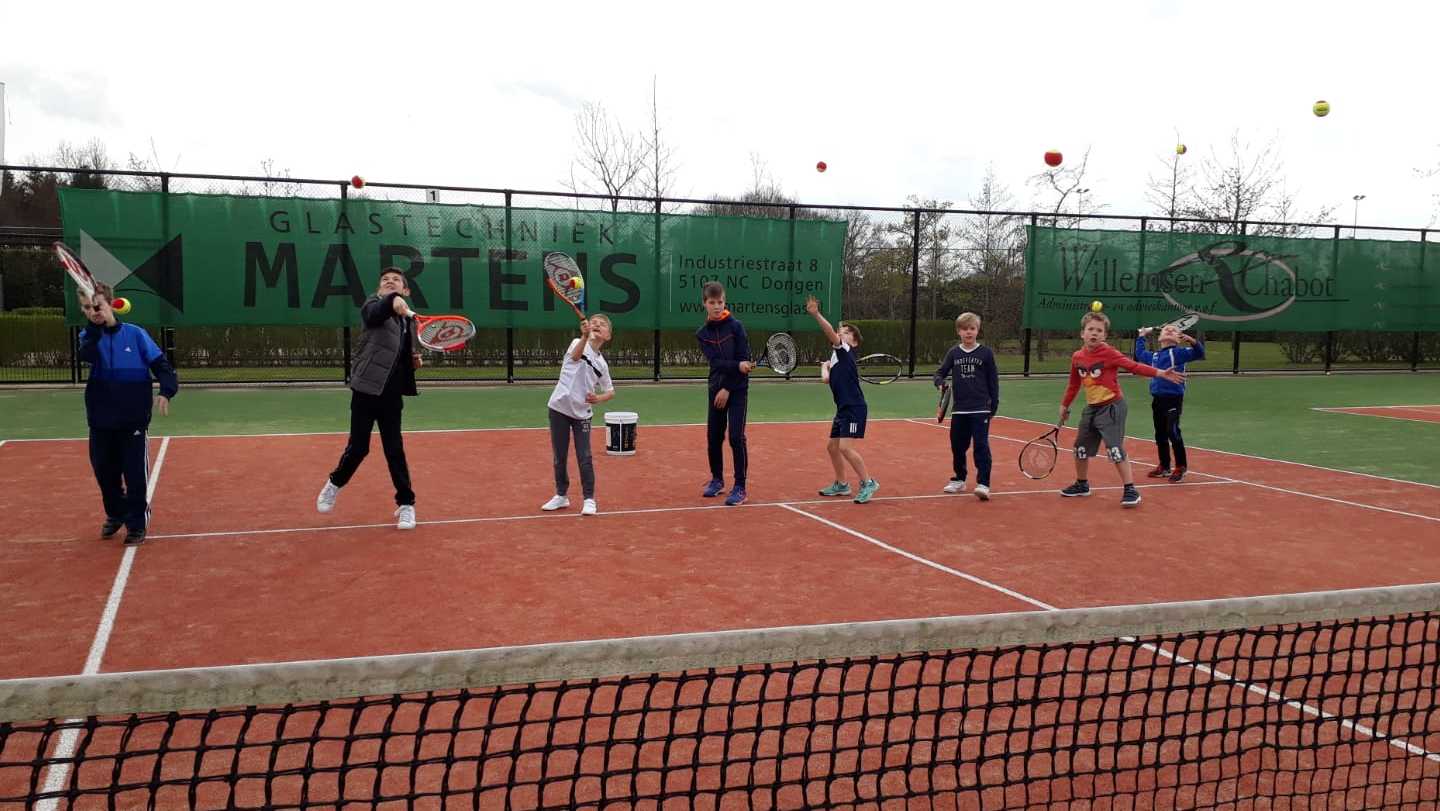 TC Gilze - De tennistrainingen en bal/slagvaardigheid zijn weer begonnen